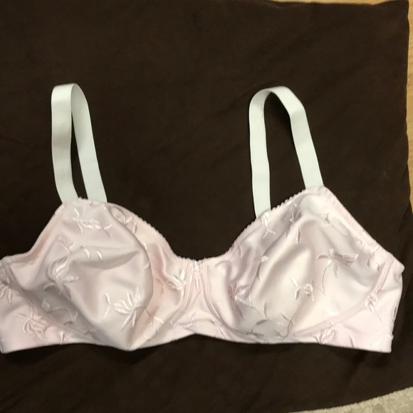 Exquisite Form | Intimates & Sleepwear | Pastel Pink Bra | Poshmark